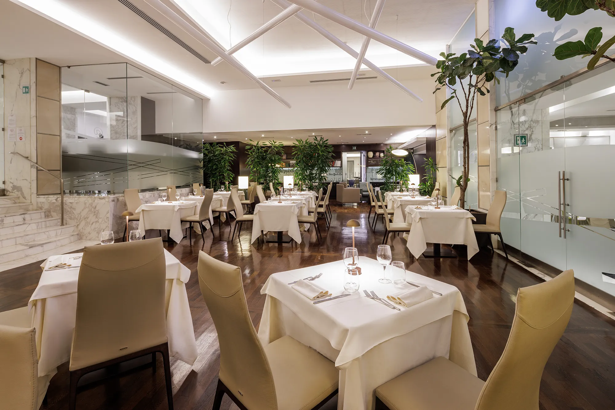 Restaurant and Bar in the center of Rome - Hotel Universo 4 stars